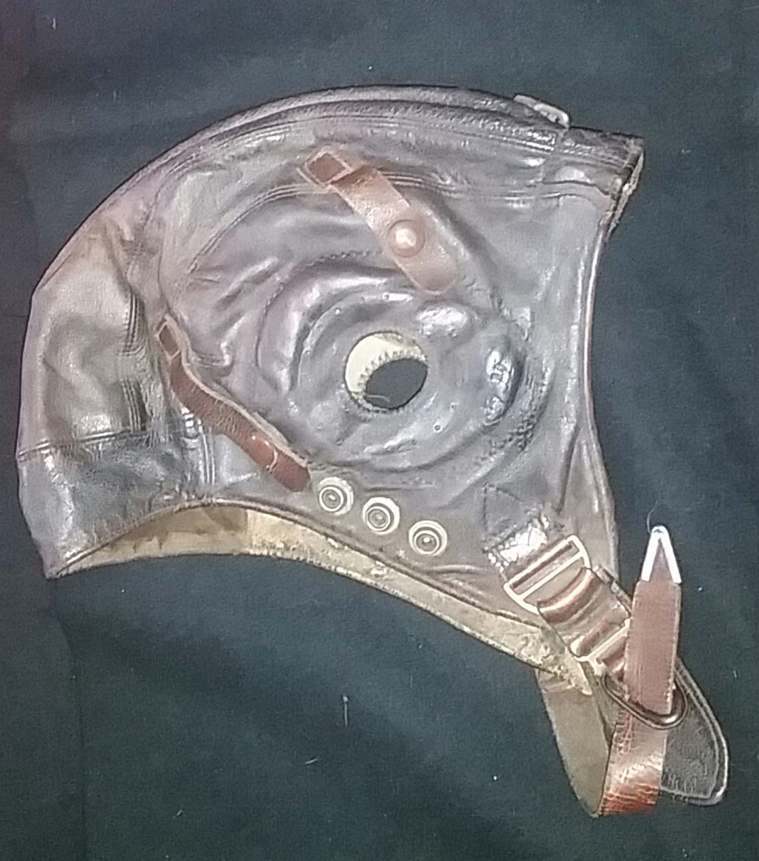 SpitfireSpares.com - warbird Pilot Equipment