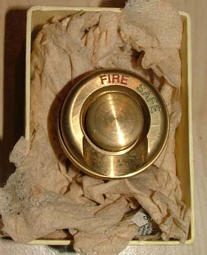 Click to see repro Spade grips in controls page 1